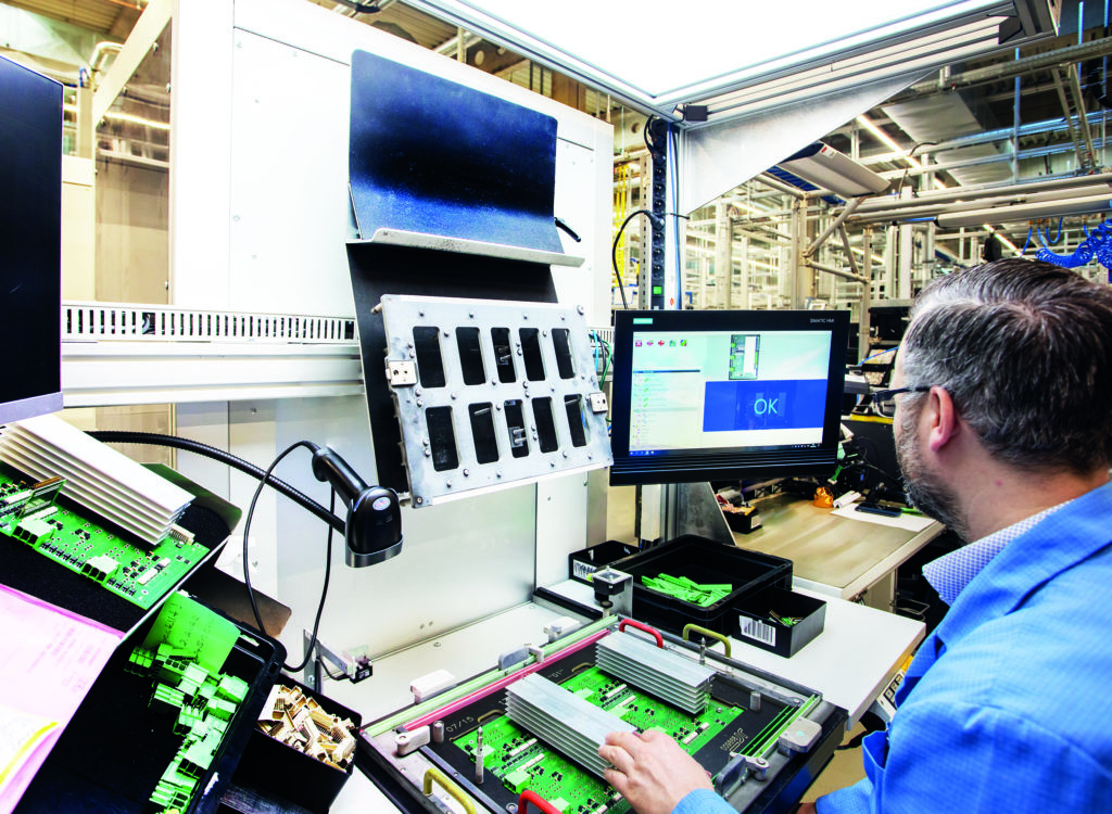 Reducing Manufacturing Errors Through Assembly Assistance Tech
